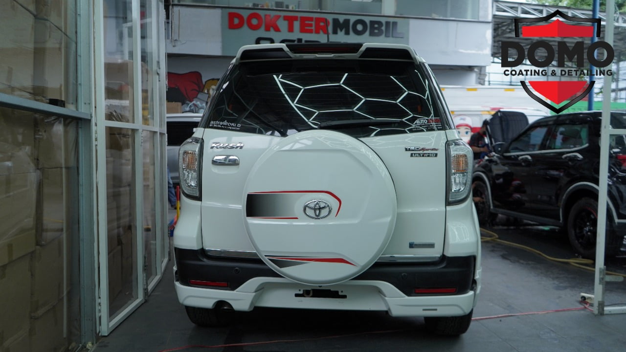 Penjelasan dan Manfaat dari Penggunaan Pelapis Cat Mobil - RUSTPRO ...