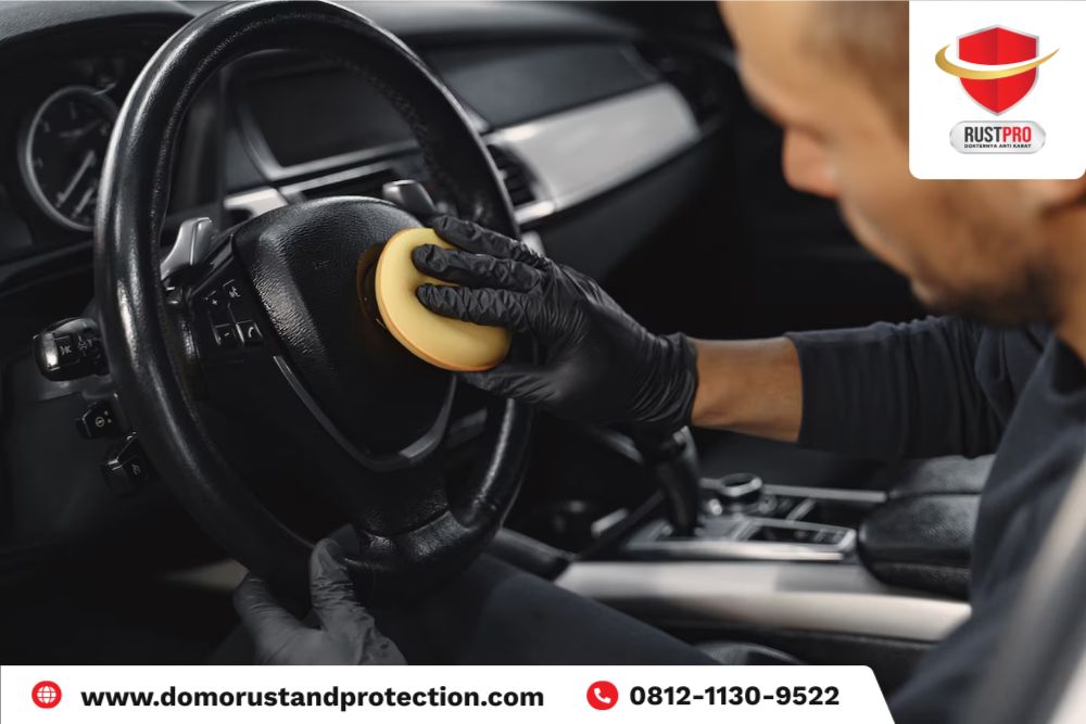 Ini Dia 4 Perbedaan Salon Mobil dan Auto Detailing